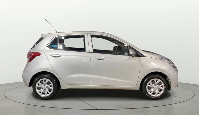 Used 2018 Hyundai Grand i10 MAGNA 1.2 KAPPA VTVT Manual in Kolkata ...